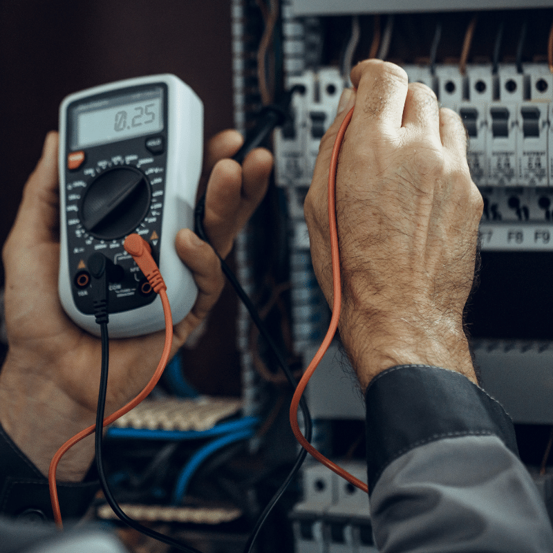 Kortsluiting & storingen 24/7 verholpen - Elektricien Almere